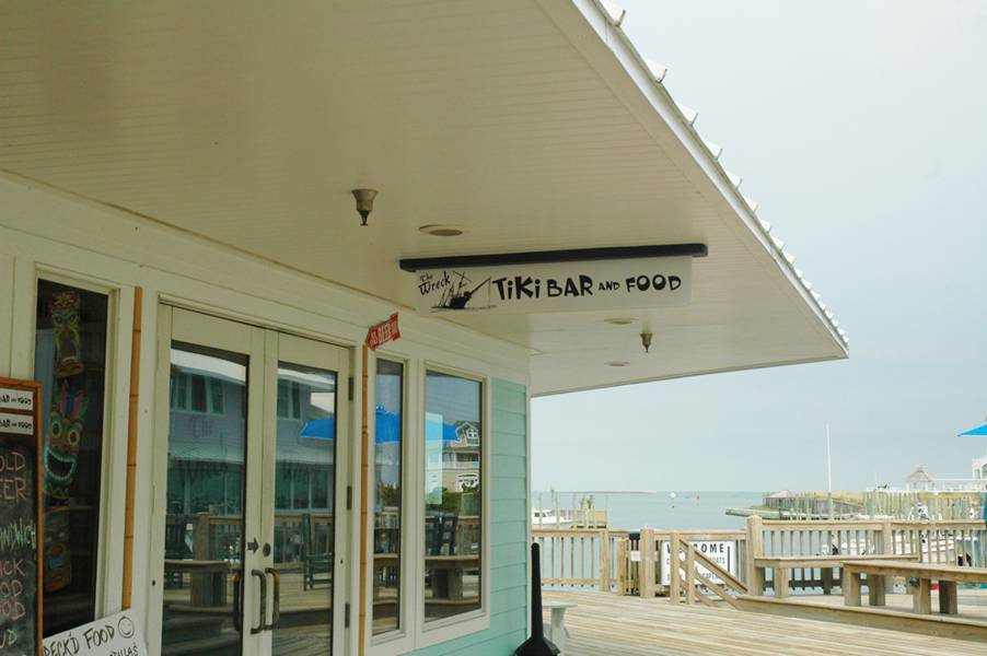 The Wreck Tiki Bar & Food | Outer Banks Blog